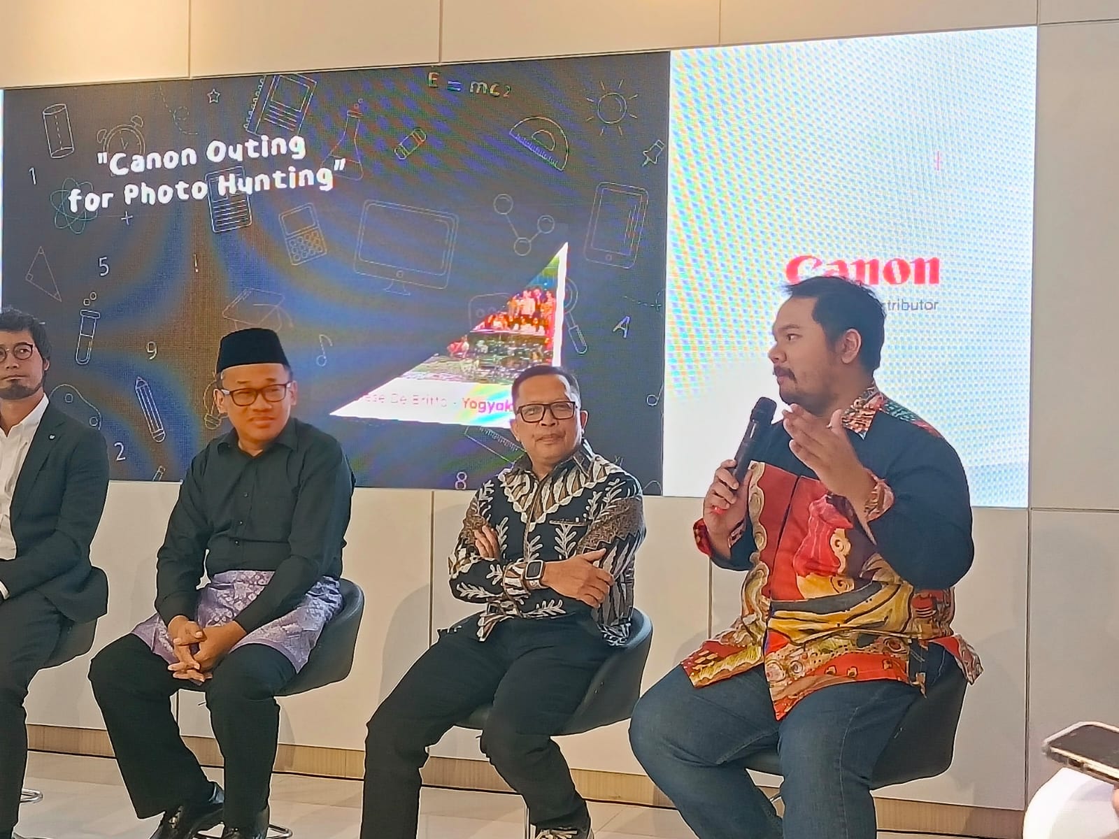 Canon dan Datascrip Rayakan 48 Tahun Kerja Sama dengan Program ...